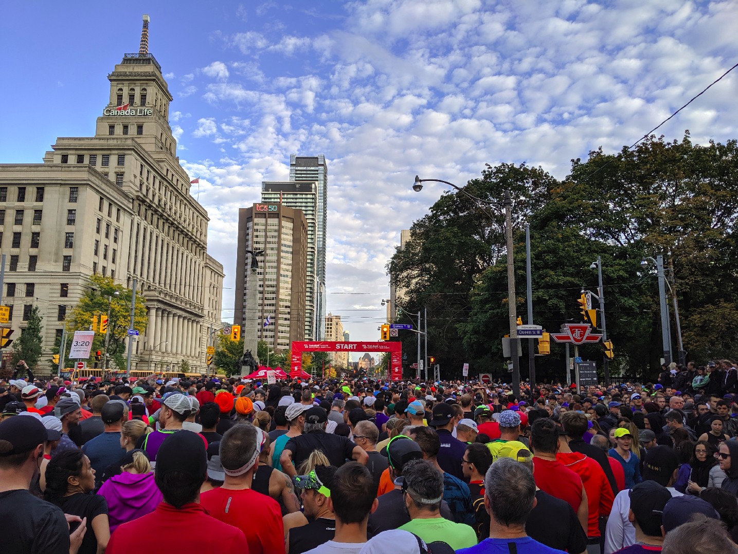 Scotiabank Toronto Waterfront Marathon – Robert Runs